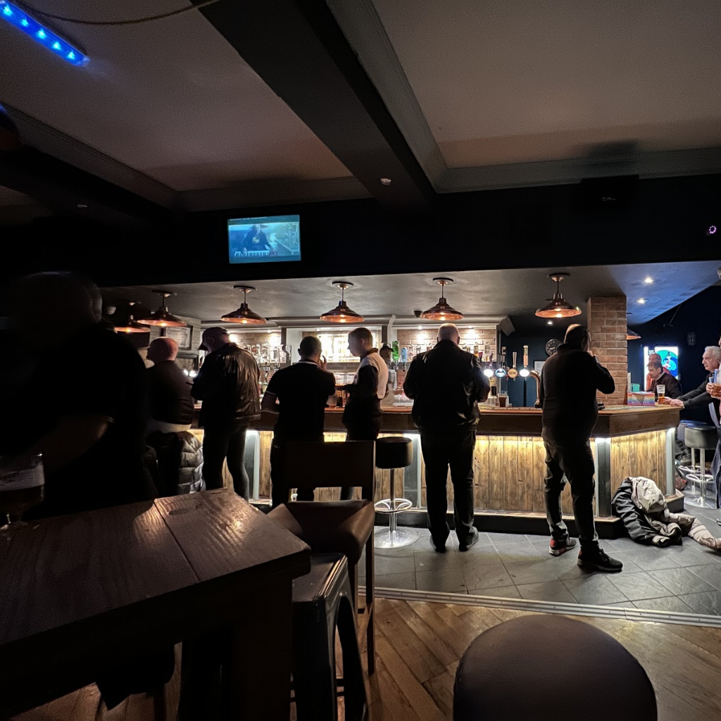 Guide to REM Bar - Ultimate Gay Guide