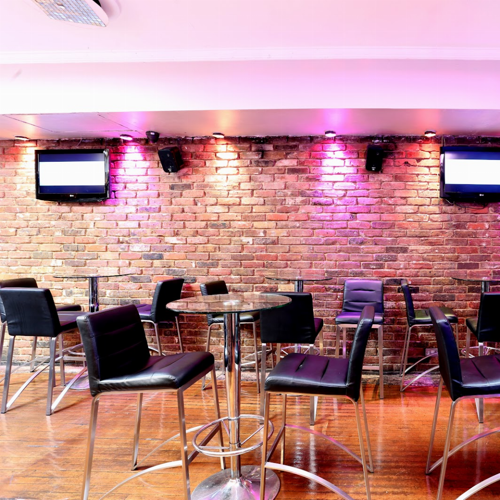 Guide to Circa Soho, London - Ultimate Gay Guide