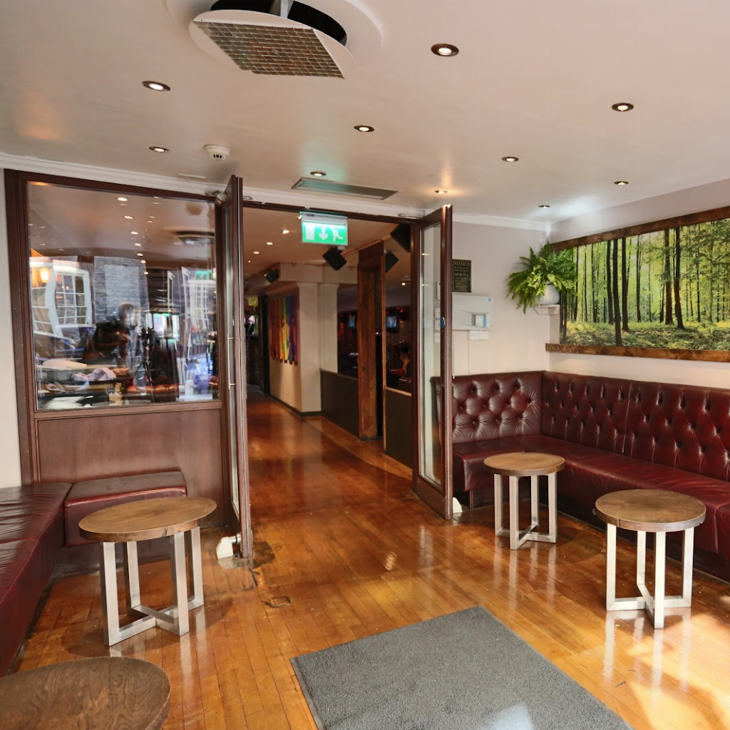 Guide to Circa Soho, London - Ultimate Gay Guide
